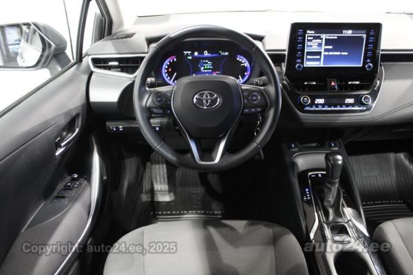 Pelēks Toyota Corolla 2023 Tallina, ar dzinēja tilpumu 1.50 L un nobraukumu 69 tūkst. km par 20990 €, foto 9 vietnē AUTOMOTO.COM.LV