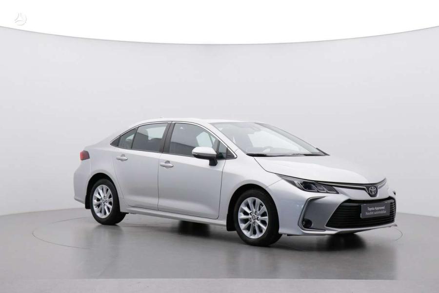 Grey Toyota Corolla 2023 in Vilnius, with an engine capacity of 1.49 L and mileage of 26 thousand km for 17900 €, photo 19 on AUTOMOTO.COM.LV