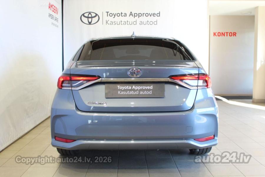 Pelēks Toyota Corolla 2023 Tallina, ar dzinēja tilpumu 1.50 L un nobraukumu 47 tūkst. km par 17990 €, foto 4 vietnē AUTOMOTO.COM.LV