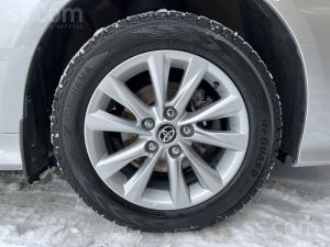 Pelēks Toyota Corolla 2023 Rīga, ar dzinēja tilpumu 1.80 L un nobraukumu 73 tūkst. km par 22490 €, foto 22 vietnē AUTOMOTO.COM.LV