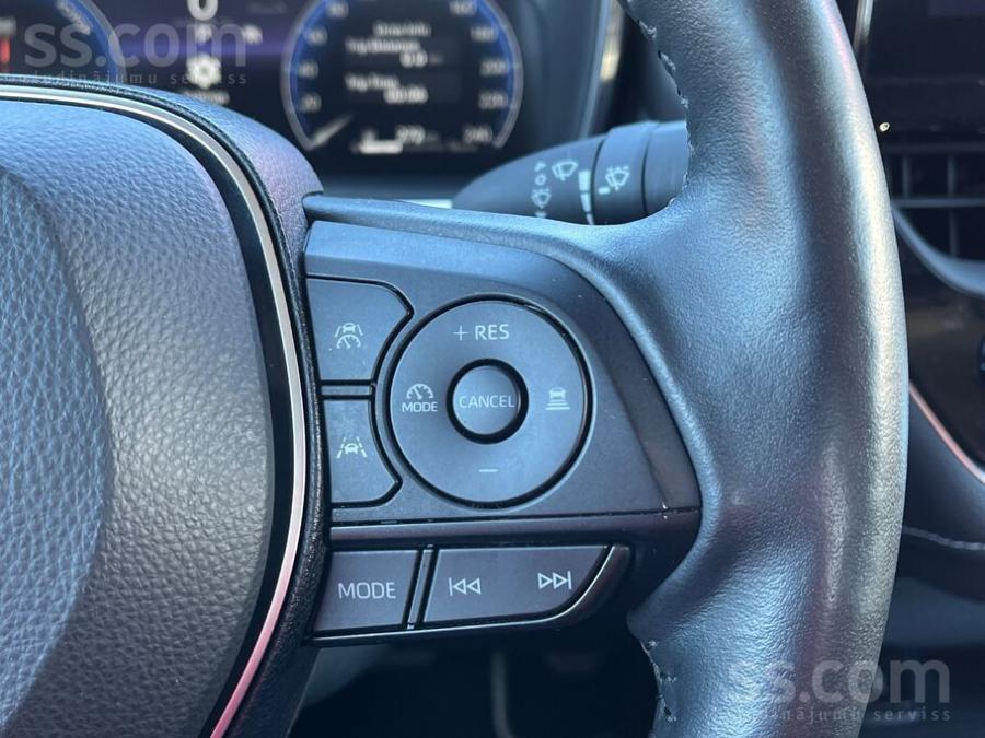 Pelēks Toyota Corolla 2023 Rīga, ar dzinēja tilpumu 1.80 L un nobraukumu 69 tūkst. km par 21990 €, foto 14 vietnē AUTOMOTO.COM.LV