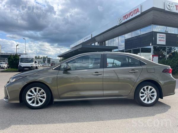 Pelēks Toyota Corolla 2023 Rīga, ar dzinēja tilpumu 1.50 L un nobraukumu 85 tūkst. km par 14900 €, foto 1 vietnē AUTOMOTO.COM.LV