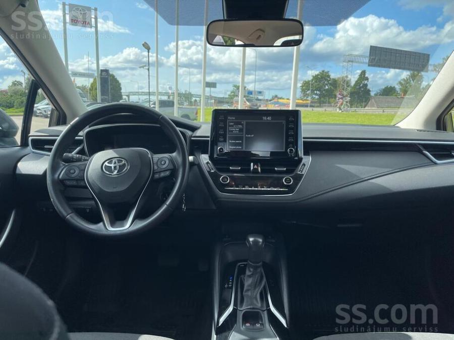 Grey Toyota Corolla 2023 in Riga, with an engine capacity of 1.50 L and mileage of 85 thousand km for 14900 €, photo 13 on AUTOMOTO.COM.LV