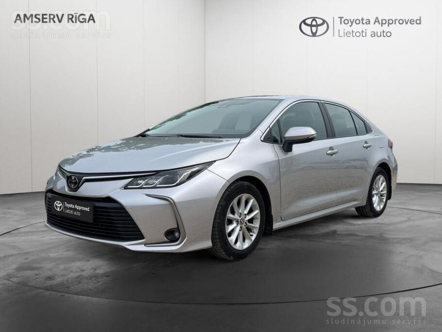 Pelēks Toyota Corolla 2023 Rīga, ar dzinēja tilpumu 1.50 L un nobraukumu 53 tūkst. km par 17900 €, foto 1 vietnē AUTOMOTO.COM.LV