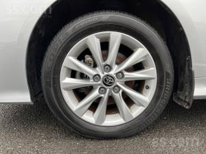 Grey Toyota Corolla 2023 in Riga, with an engine capacity of 1.80 L and mileage of 67 thousand km for 21990 €, photo 22 on AUTOMOTO.COM.LV
