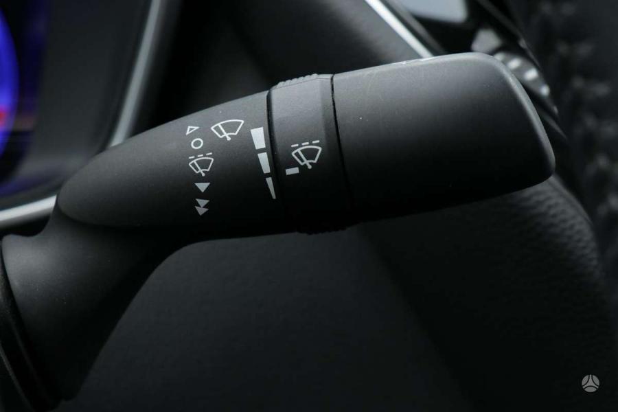 Grey Toyota Corolla 2023 in Vilnius, with an engine capacity of 1.49 L and mileage of 107 thousand km for 19900 €, photo 25 on AUTOMOTO.COM.LV