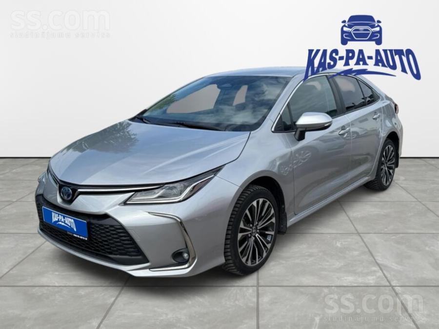 Pelēks Toyota Corolla 2023 Rīga, ar dzinēja tilpumu 1.80 L un nobraukumu 90 tūkst. km par 19500 €, foto 1 vietnē AUTOMOTO.COM.LV