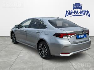Pelēks Toyota Corolla 2023 Rīga, ar dzinēja tilpumu 1.80 L un nobraukumu 90 tūkst. km par 19500 €, foto 8 vietnē AUTOMOTO.COM.LV