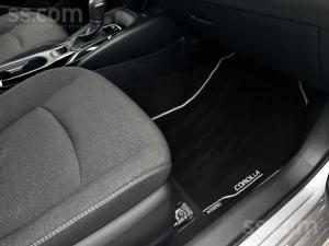 Pelēks Toyota Corolla 2023 Rīga, ar dzinēja tilpumu 1.80 L un nobraukumu 90 tūkst. km par 19500 €, foto 15 vietnē AUTOMOTO.COM.LV