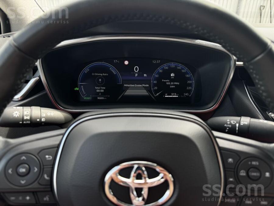 Pelēks Toyota Corolla 2023 Rīga, ar dzinēja tilpumu 1.80 L un nobraukumu 90 tūkst. km par 19500 €, foto 17 vietnē AUTOMOTO.COM.LV