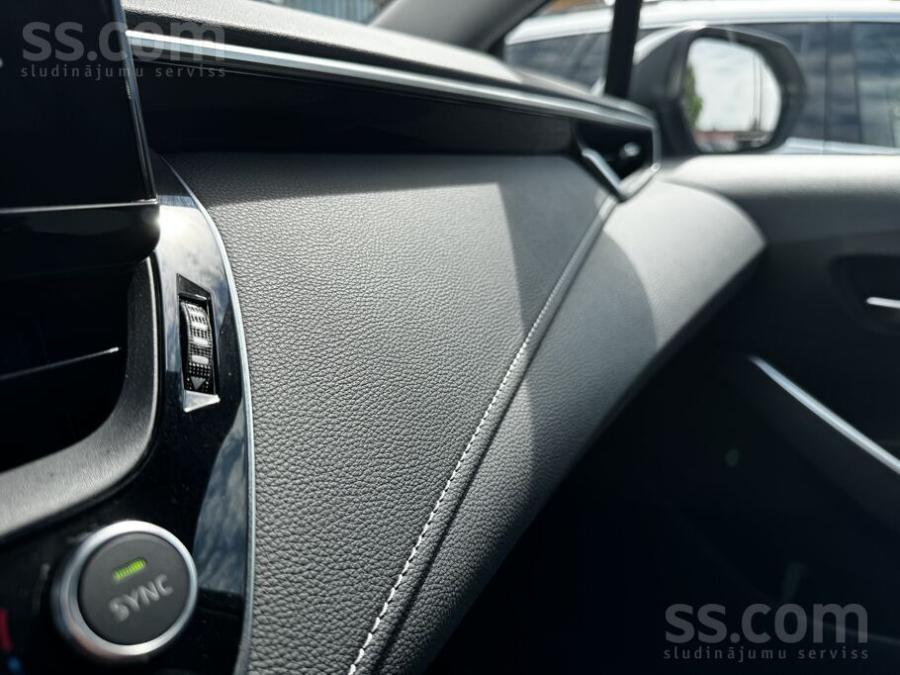 Pelēks Toyota Corolla 2023 Rīga, ar dzinēja tilpumu 1.80 L un nobraukumu 90 tūkst. km par 19500 €, foto 19 vietnē AUTOMOTO.COM.LV