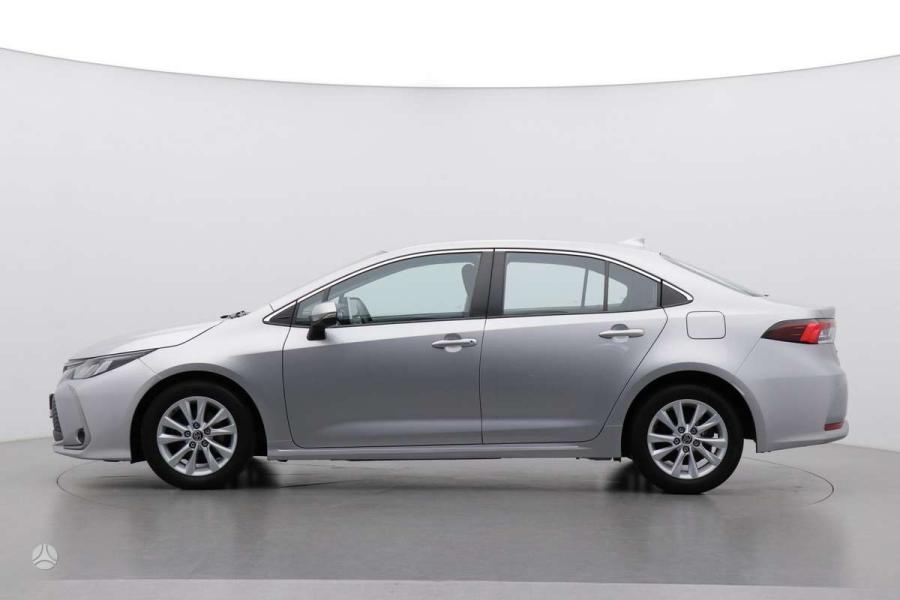 Pelēks Toyota Corolla 2023 Viļņa, ar dzinēja tilpumu 1.49 L un nobraukumu 74 tūkst. km par 19900 €, foto 5 vietnē AUTOMOTO.COM.LV
