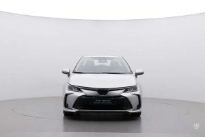 Pelēks Toyota Corolla 2023 Viļņa, ar dzinēja tilpumu 1.49 L un nobraukumu 74 tūkst. km par 19900 €, foto 7 vietnē AUTOMOTO.COM.LV
