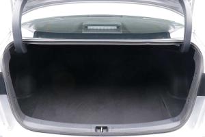 Pelēks Toyota Corolla 2023 Viļņa, ar dzinēja tilpumu 1.49 L un nobraukumu 74 tūkst. km par 19900 €, foto 12 vietnē AUTOMOTO.COM.LV