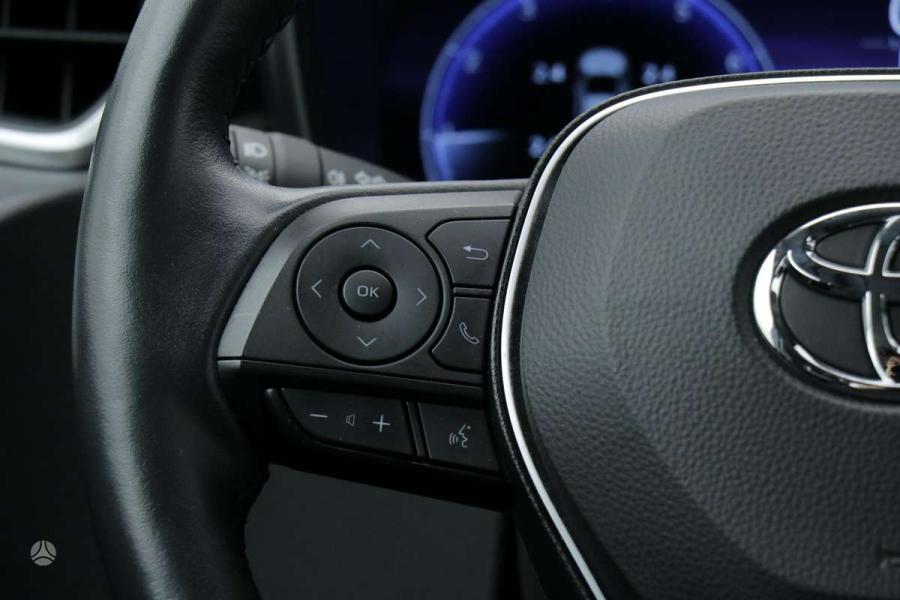 Pelēks Toyota Corolla 2023 Viļņa, ar dzinēja tilpumu 1.49 L un nobraukumu 74 tūkst. km par 19900 €, foto 26 vietnē AUTOMOTO.COM.LV