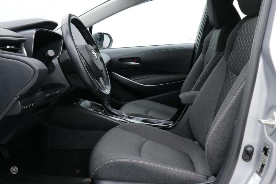 Pelēks Toyota Corolla 2023 Viļņa, ar dzinēja tilpumu 1.49 L un nobraukumu 68 tūkst. km par 19900 €, foto 13 vietnē AUTOMOTO.COM.LV
