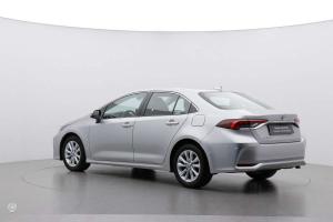 Pelēks Toyota Corolla 2023 Viļņa, ar dzinēja tilpumu 1.49 L un nobraukumu 68 tūkst. km par 19900 €, foto 19 vietnē AUTOMOTO.COM.LV