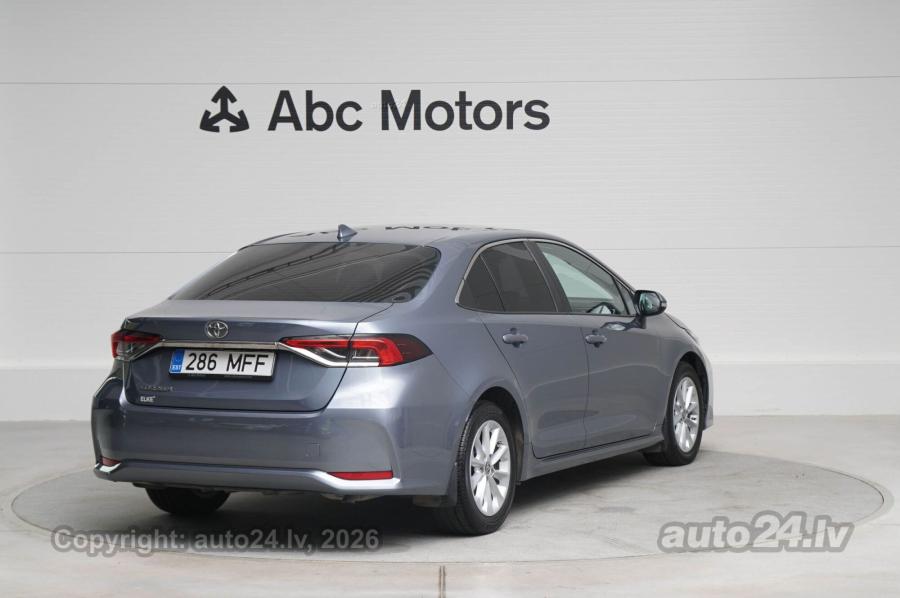 Grey Toyota Corolla 2023 in Tallinn, with an engine capacity of 1.50 L and mileage of 47 thousand km for 20990 €, photo 5 on AUTOMOTO.COM.LV