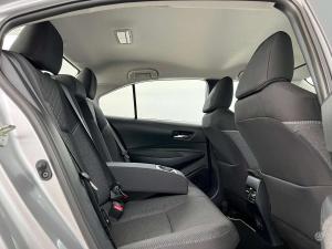 Grey Toyota Corolla 2023 in Vilnius, with an engine capacity of 1.84 L and mileage of 103 thousand km for 23900 €, photo 8 on AUTOMOTO.COM.LV