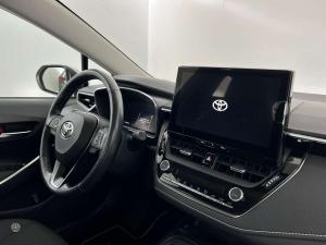 Grey Toyota Corolla 2023 in Vilnius, with an engine capacity of 1.84 L and mileage of 103 thousand km for 23900 €, photo 15 on AUTOMOTO.COM.LV