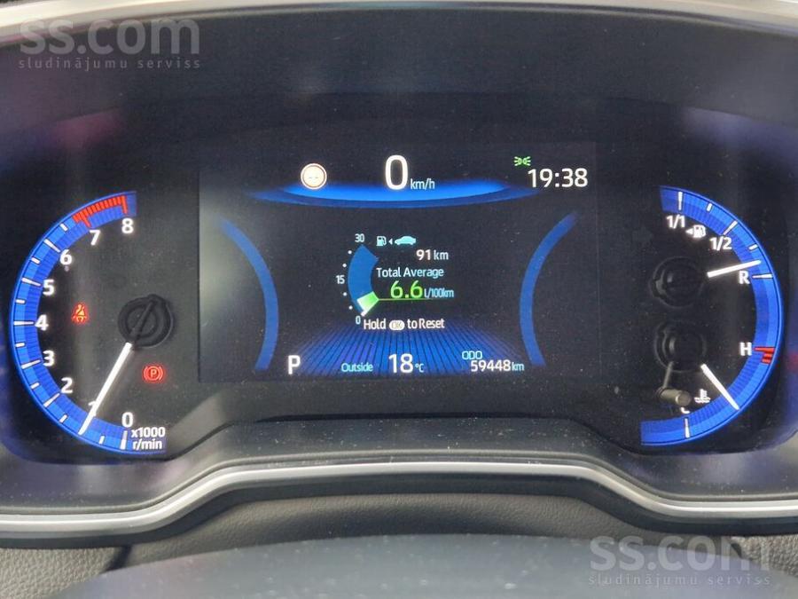 Grey Toyota Corolla 2023 in Riga, with an engine capacity of 1.50 L and mileage of 60 thousand km for 17100 €, photo 11 on AUTOMOTO.COM.LV
