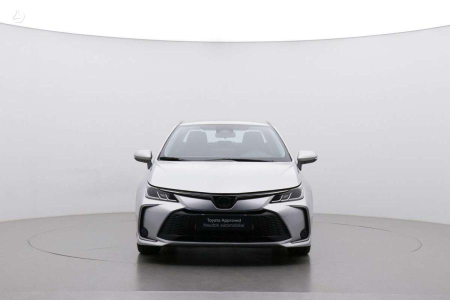 Grey Toyota Corolla 2023 in Vilnius, with an engine capacity of 1.49 L and mileage of 57 thousand km for 19900 €, photo 7 on AUTOMOTO.COM.LV