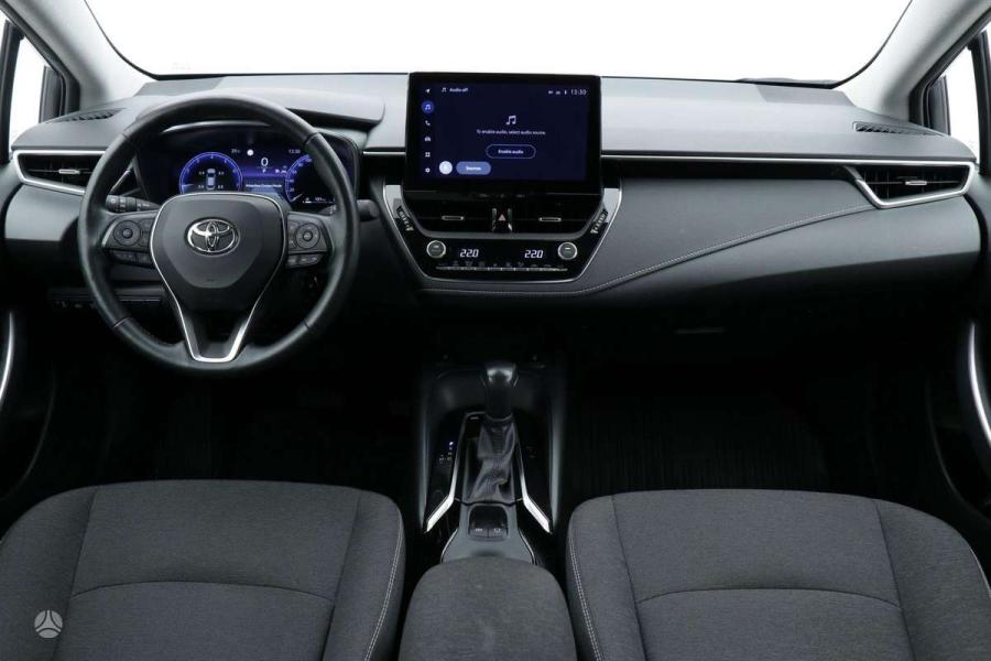 Grey Toyota Corolla 2023 in Vilnius, with an engine capacity of 1.49 L and mileage of 57 thousand km for 19900 €, photo 8 on AUTOMOTO.COM.LV