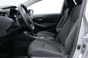 Grey Toyota Corolla 2023 in Vilnius, with an engine capacity of 1.49 L and mileage of 57 thousand km for 19900 €, photo 13 on AUTOMOTO.COM.LV