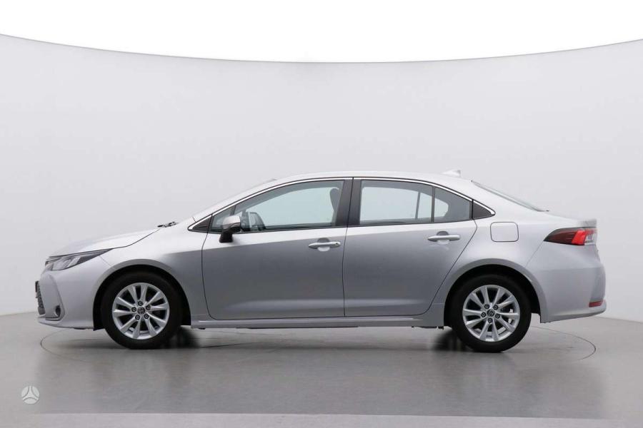Pelēks Toyota Corolla 2023 Viļņa, ar dzinēja tilpumu 1.49 L un nobraukumu 48 tūkst. km par 19900 €, foto 5 vietnē AUTOMOTO.COM.LV