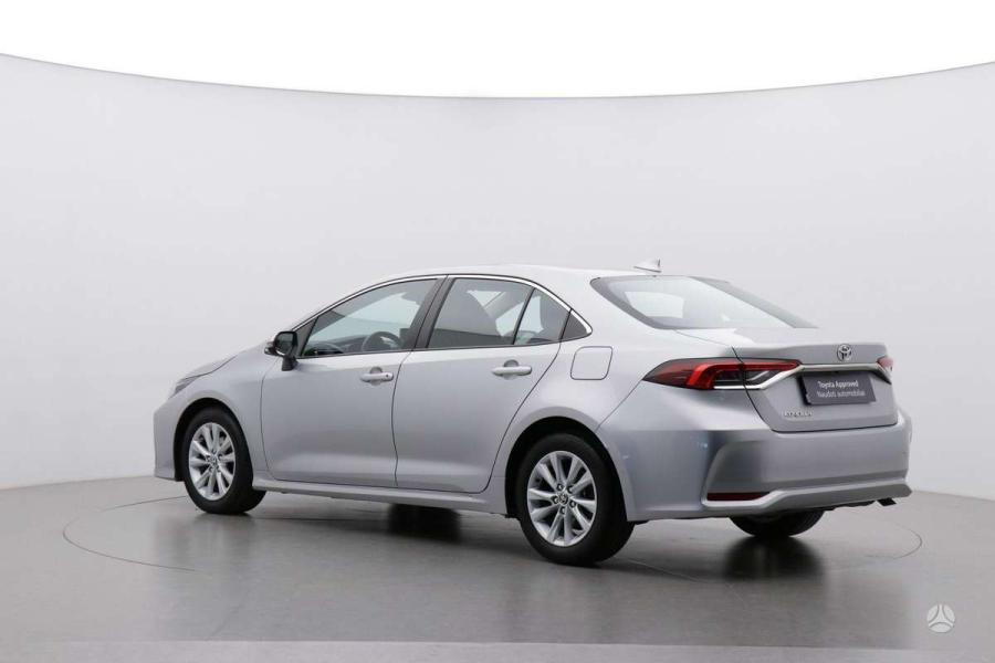 Pelēks Toyota Corolla 2023 Viļņa, ar dzinēja tilpumu 1.49 L un nobraukumu 48 tūkst. km par 19900 €, foto 19 vietnē AUTOMOTO.COM.LV