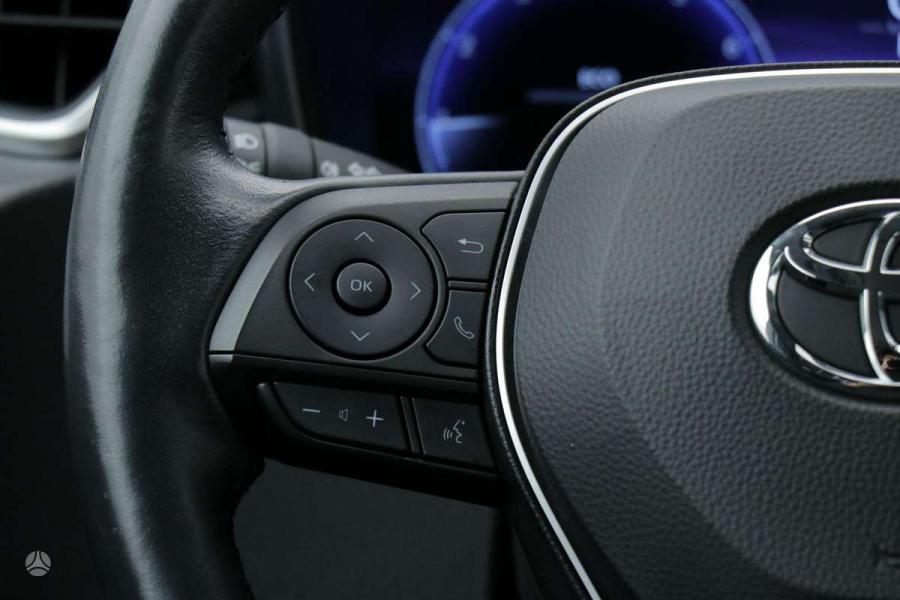 Pelēks Toyota Corolla 2023 Viļņa, ar dzinēja tilpumu 1.49 L un nobraukumu 48 tūkst. km par 19900 €, foto 26 vietnē AUTOMOTO.COM.LV