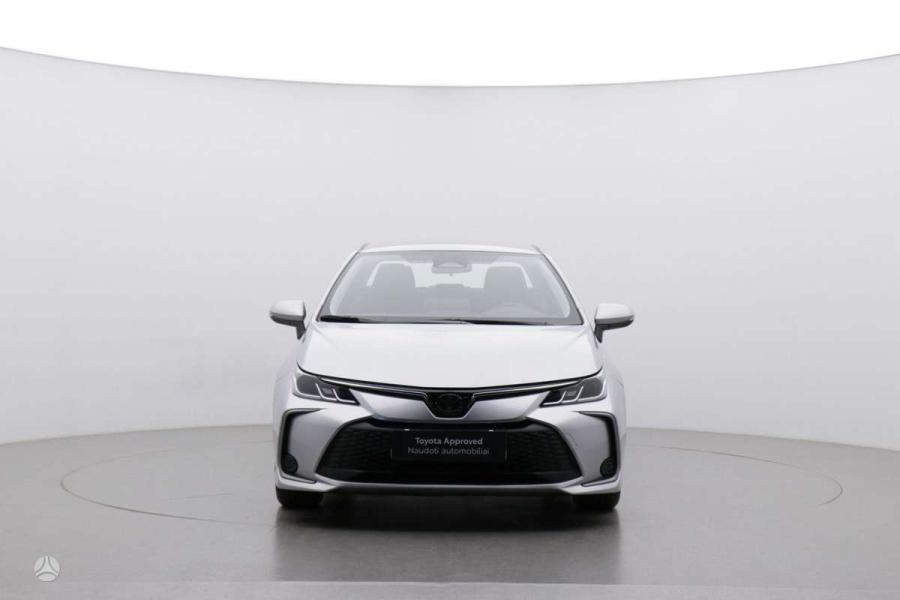 Grey Toyota Corolla 2023 in Vilnius, with an engine capacity of 1.49 L and mileage of 68 thousand km for 19900 €, photo 7 on AUTOMOTO.COM.LV