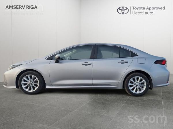Pelēks Toyota Corolla 2023 Rīga, ar dzinēja tilpumu 1.50 L un nobraukumu 67 tūkst. km par 17900 €, foto 4 vietnē AUTOMOTO.COM.LV
