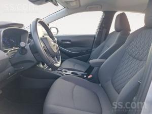 Pelēks Toyota Corolla 2023 Rīga, ar dzinēja tilpumu 1.50 L un nobraukumu 67 tūkst. km par 17900 €, foto 12 vietnē AUTOMOTO.COM.LV