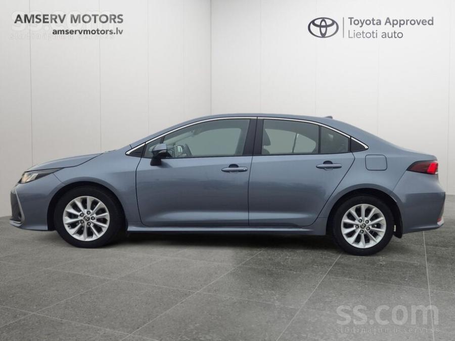 Pelēks Toyota Corolla 2023 Rīga, ar dzinēja tilpumu 1.50 L un nobraukumu 71 tūkst. km par 17500 €, foto 4 vietnē AUTOMOTO.COM.LV