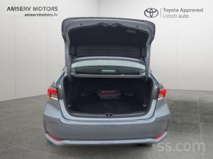 Pelēks Toyota Corolla 2023 Rīga, ar dzinēja tilpumu 1.50 L un nobraukumu 71 tūkst. km par 17500 €, foto 11 vietnē AUTOMOTO.COM.LV