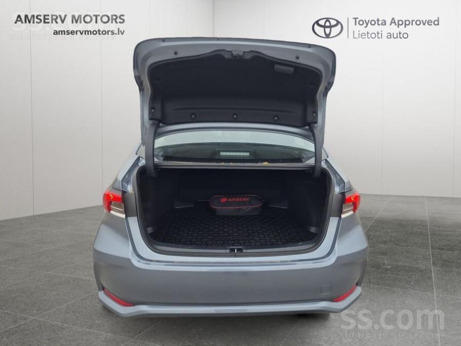 Pelēks Toyota Corolla 2023 Rīga, ar dzinēja tilpumu 1.50 L un nobraukumu 71 tūkst. km par 17500 €, foto 11 vietnē AUTOMOTO.COM.LV
