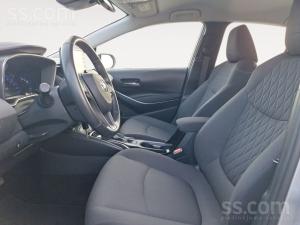 Pelēks Toyota Corolla 2023 Rīga, ar dzinēja tilpumu 1.50 L un nobraukumu 71 tūkst. km par 17500 €, foto 12 vietnē AUTOMOTO.COM.LV