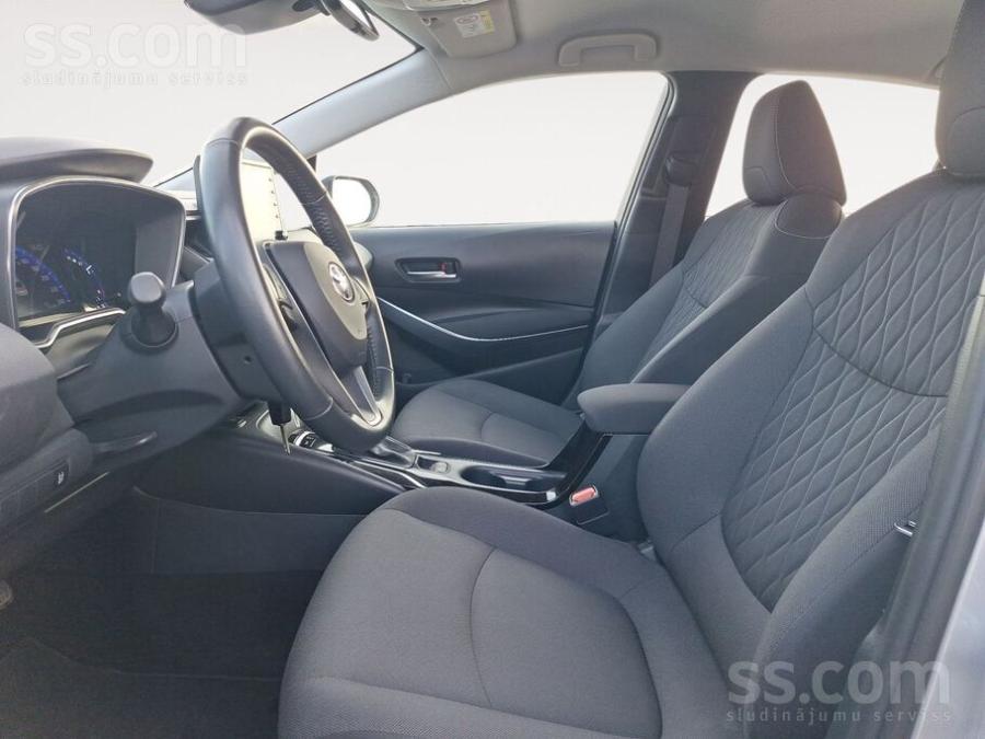 Pelēks Toyota Corolla 2023 Rīga, ar dzinēja tilpumu 1.50 L un nobraukumu 71 tūkst. km par 17500 €, foto 12 vietnē AUTOMOTO.COM.LV