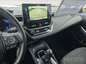 Pelēks Toyota Corolla 2023 Rīga, ar dzinēja tilpumu 1.50 L un nobraukumu 71 tūkst. km par 17500 €, foto 15 vietnē AUTOMOTO.COM.LV