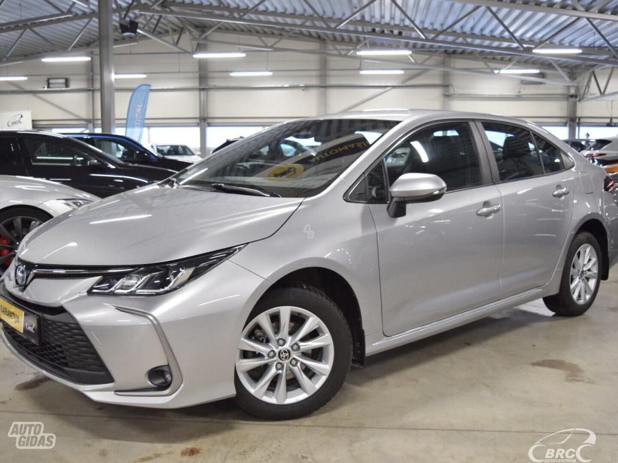 Grey Toyota Corolla 2024 in Riga, with an engine capacity of 1.80 L and mileage of 17 thousand km for 23900 €, photo 19 on AUTOMOTO.COM.LV