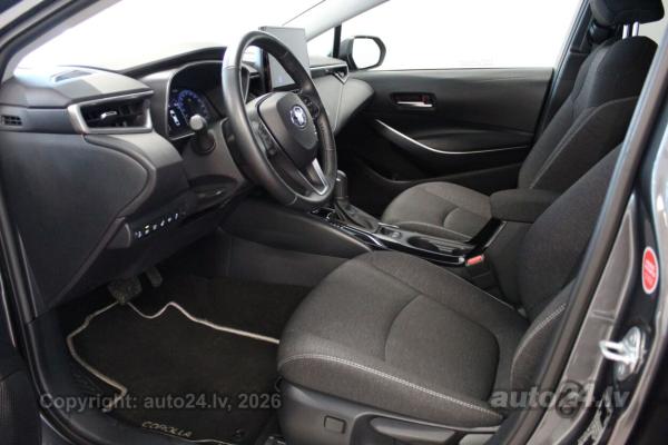 Pelēks Toyota Corolla 2024 Viljandi, ar dzinēja tilpumu 1.80 L un nobraukumu 31 tūkst. km par 24490 €, foto 11 vietnē AUTOMOTO.COM.LV