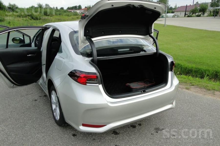 Pelēks Toyota Corolla 2024 Gulbene, ar dzinēja tilpumu 1.80 L un nobraukumu 27 tūkst. km par 22990 €, foto 14 vietnē AUTOMOTO.COM.LV