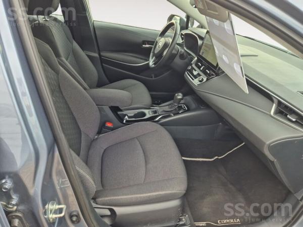 Pelēks Toyota Corolla 2024 Rīga, ar dzinēja tilpumu 1.80 L un nobraukumu 34 tūkst. km par 23400 €, foto 7 vietnē AUTOMOTO.COM.LV
