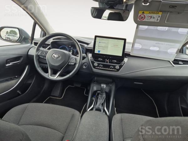 Pelēks Toyota Corolla 2024 Rīga, ar dzinēja tilpumu 1.80 L un nobraukumu 34 tūkst. km par 23400 €, foto 9 vietnē AUTOMOTO.COM.LV