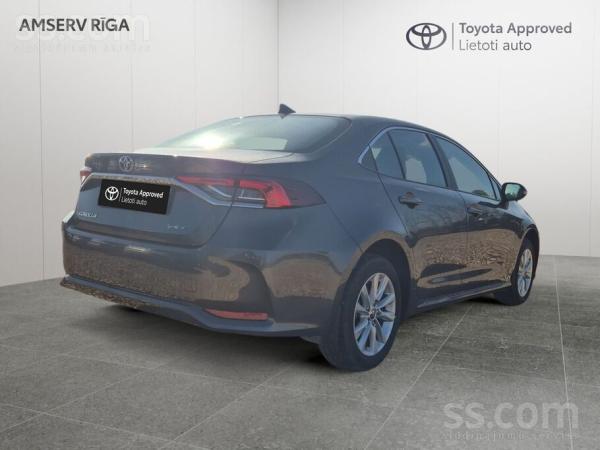 Grey Toyota Corolla 2024 in Riga, with an engine capacity of 1.80 L and mileage of 40 thousand km for 23200 €, photo 3 on AUTOMOTO.COM.LV