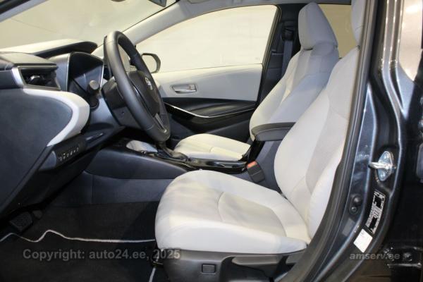 Pelēks Toyota Corolla 2025 Tallina, ar dzinēja tilpumu 1.80 L un nobraukumu 9 tūkst. km par 30990 €, foto 11 vietnē AUTOMOTO.COM.LV