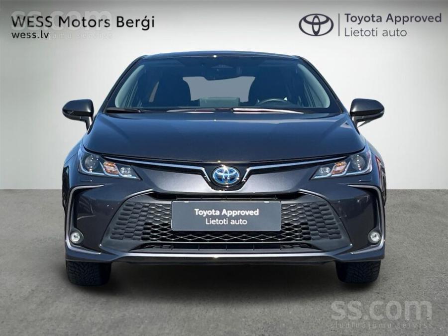 Grey Toyota Corolla 2025 in Riga, with an engine capacity of 1.80 L and mileage of 14 thousand km for 25990 €, photo 6 on AUTOMOTO.COM.LV