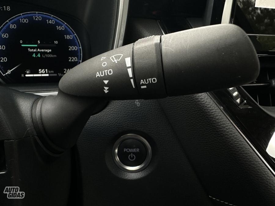 Grey Toyota Corolla 2025 in Avizieniai, with an engine capacity of 1.80 L and mileage of 46 thousand km for 22950 €, photo 12 on AUTOMOTO.COM.LV