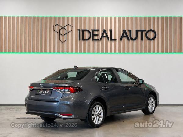 Pelēks Toyota Corolla 2025 Tallina, ar dzinēja tilpumu 1.80 L un nobraukumu 32 tūkst. km par 25990 €, foto 5 vietnē AUTOMOTO.COM.LV